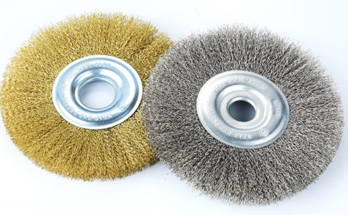 Polished Threads 0.15mm SS304 Wire Wheel Cleaning Brush Crimped wire ...
